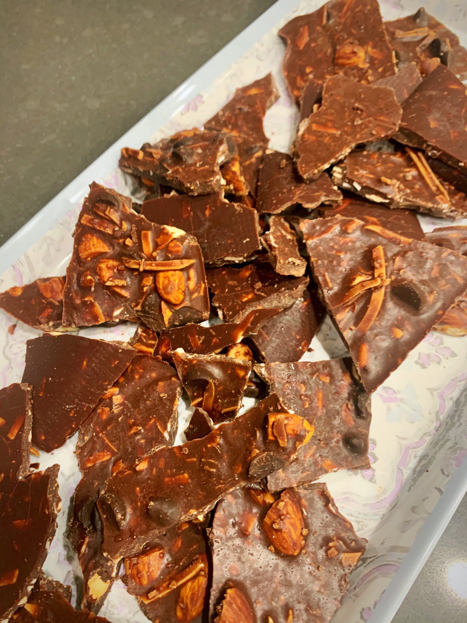 Dark Chocolate Coconut Bark – body x brooke
